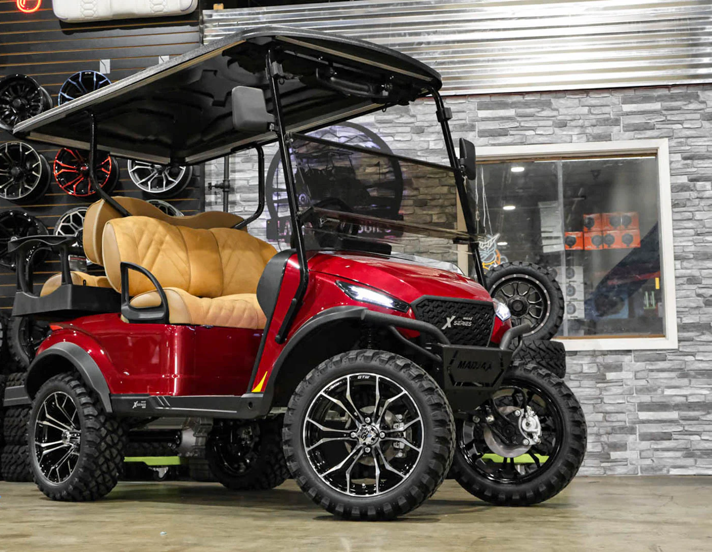 Choosing the Right Passenger Capacity for Your Golf Cart – Double Eagle ...
